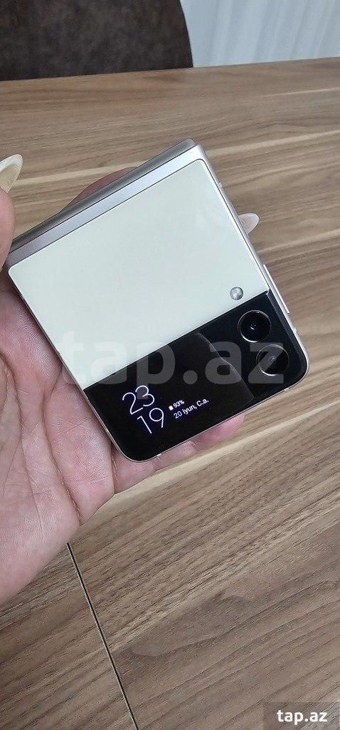 Samsung Galaxy Z Flip 3 5G Cream 256GB/8GB — Sumqayıt, Azərbaycan — Tap.Az