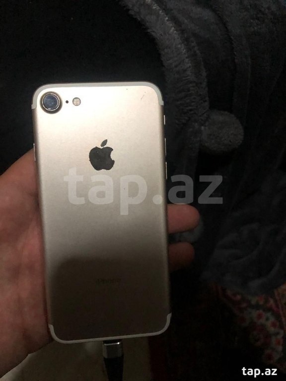 Apple iPhone 7 Silver 32GB — Bakı, Azərbaycan — Tap.Az