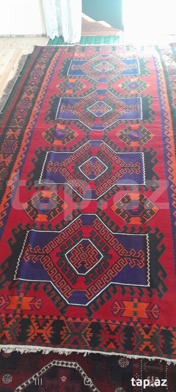 Xalçalar: 10 AZN — Bakı, Azərbaycan | 45789394 — Tap.Az