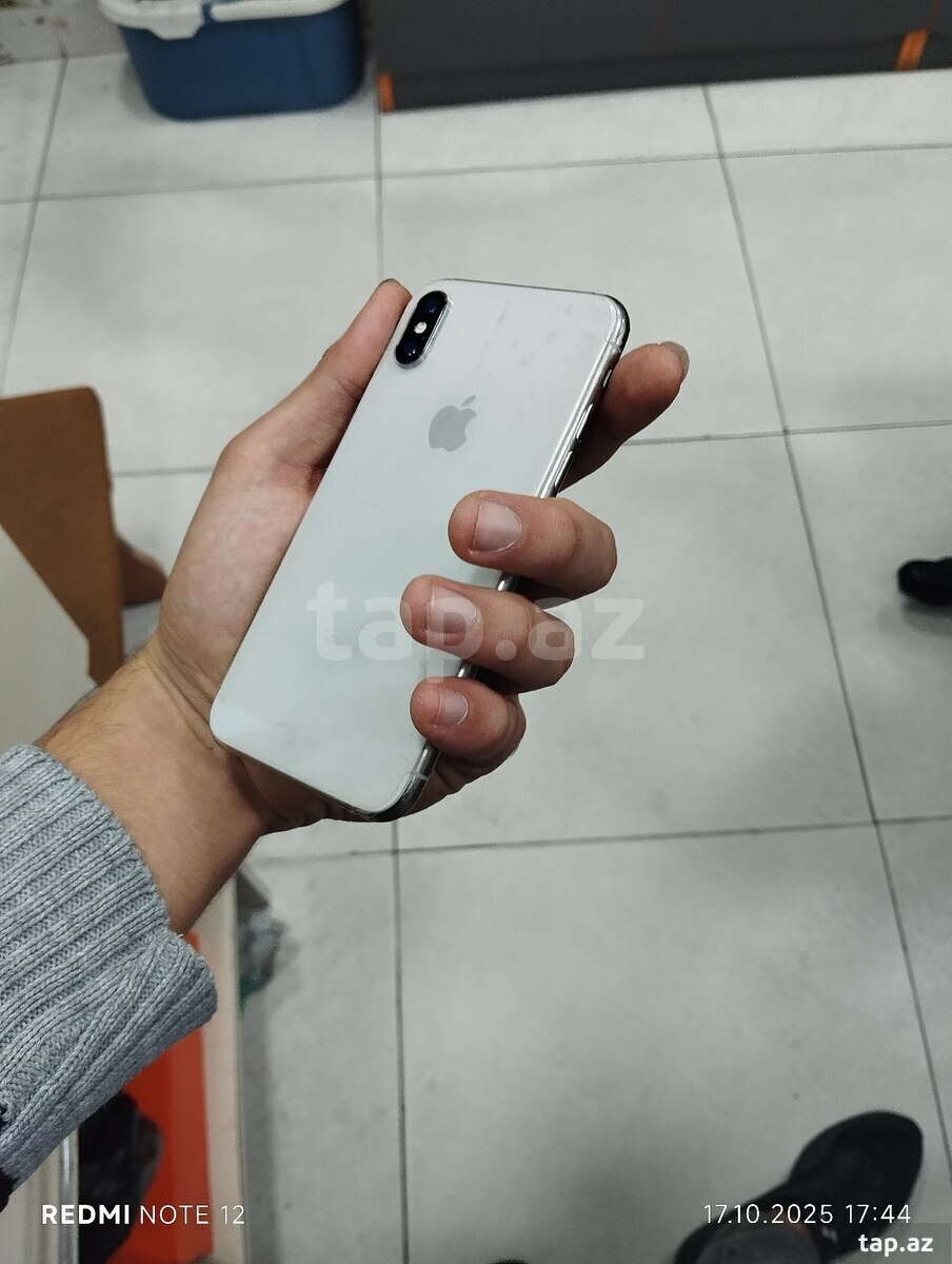 Apple iPhone X Silver 256GB/3GB: 300 AZN — Bakı, Azərbaycan | 45957361 ...