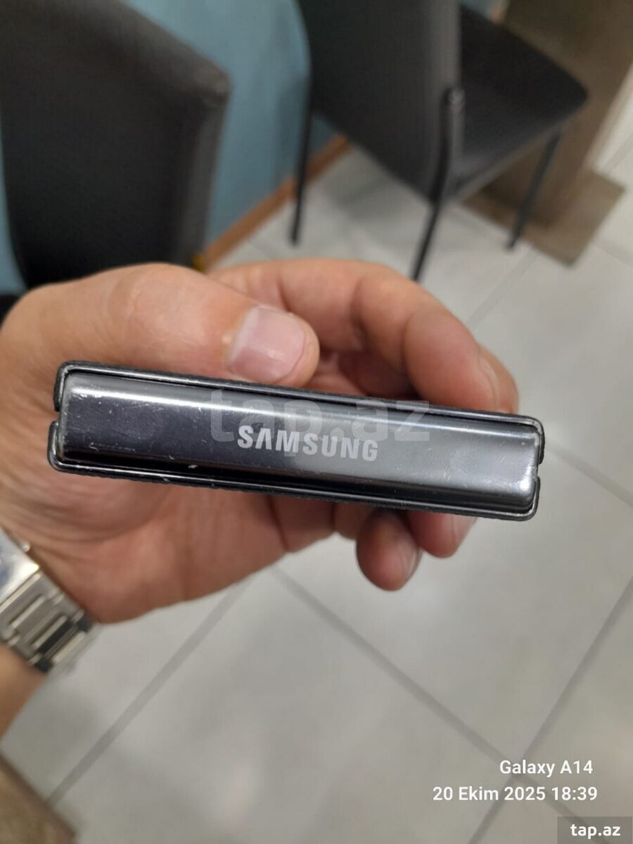 Samsung Galaxy Z Flip 5 Graphite 256GB/8GB: 570 AZN — Bakı, Azərbaycan ...