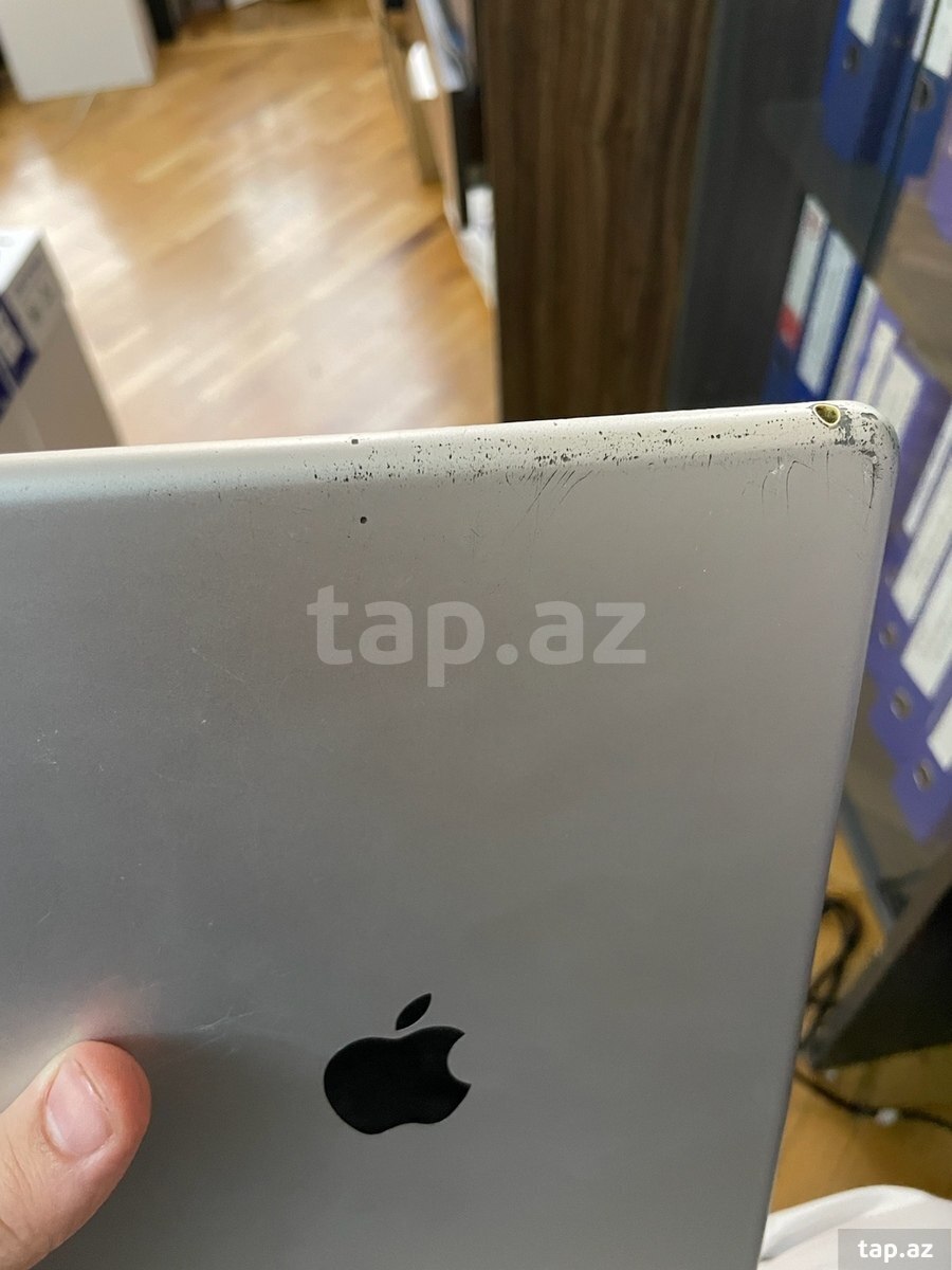 Planşet Apple iPad 8 2020: 250 AZN — Bakı, Azərbaycan | 46287983 — Tap.Az