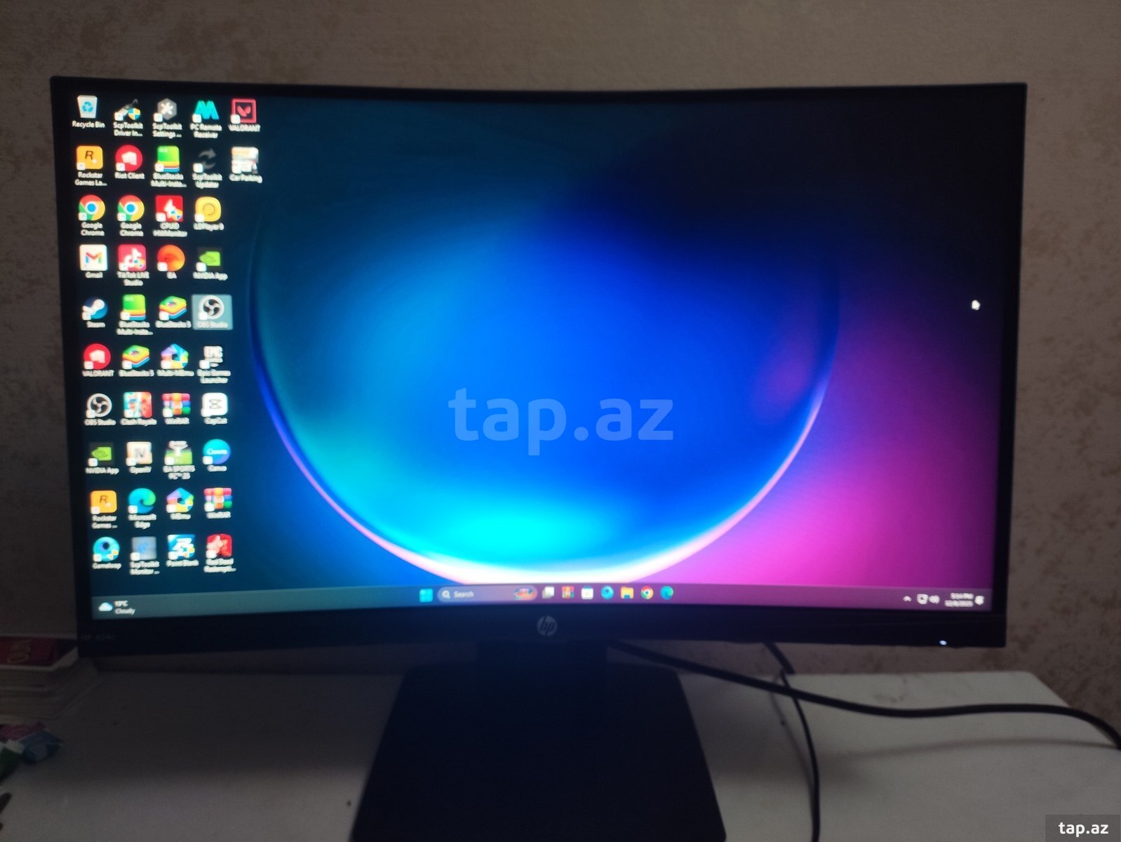 Gaming monitor HP X24c 144hz Curved : 229 AZN — Bakı, Azərbaycan ...