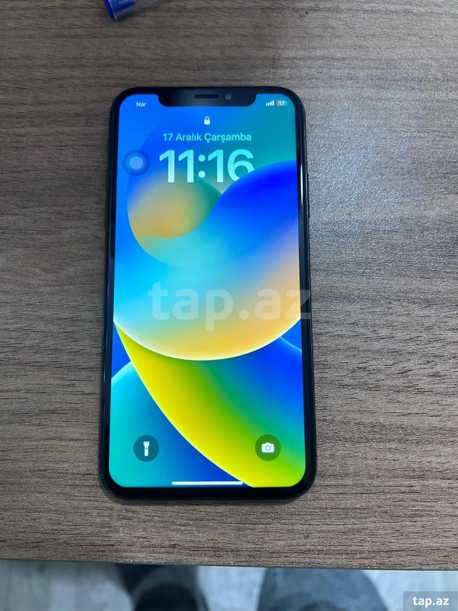 Apple iPhone X Silver 64GB/3GB: 180 AZN — Bakı, Azərbaycan | 46447407 ...